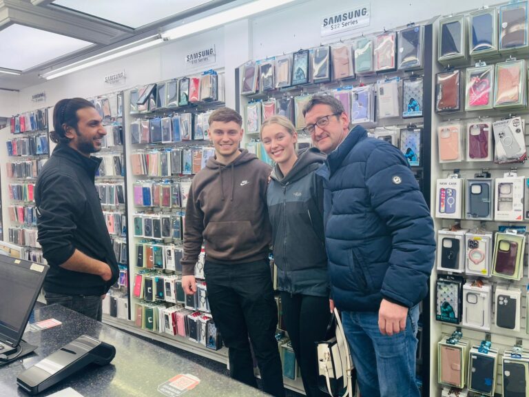 Fix It Fast! #1 Mobile Phone Repair Near You